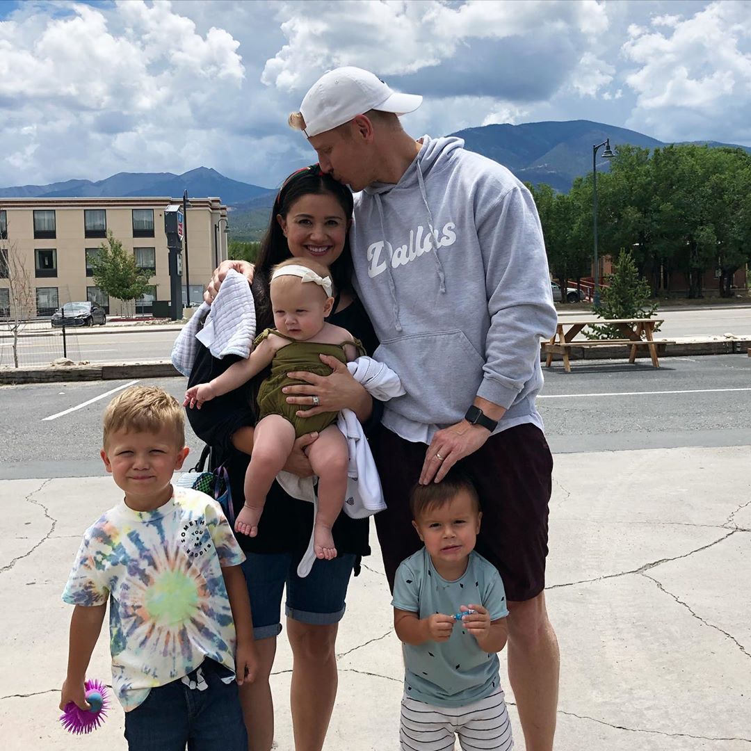 Catherine Giudici, Sean Lowe’s Family Album With Samuel, Isaiah, Mia ...