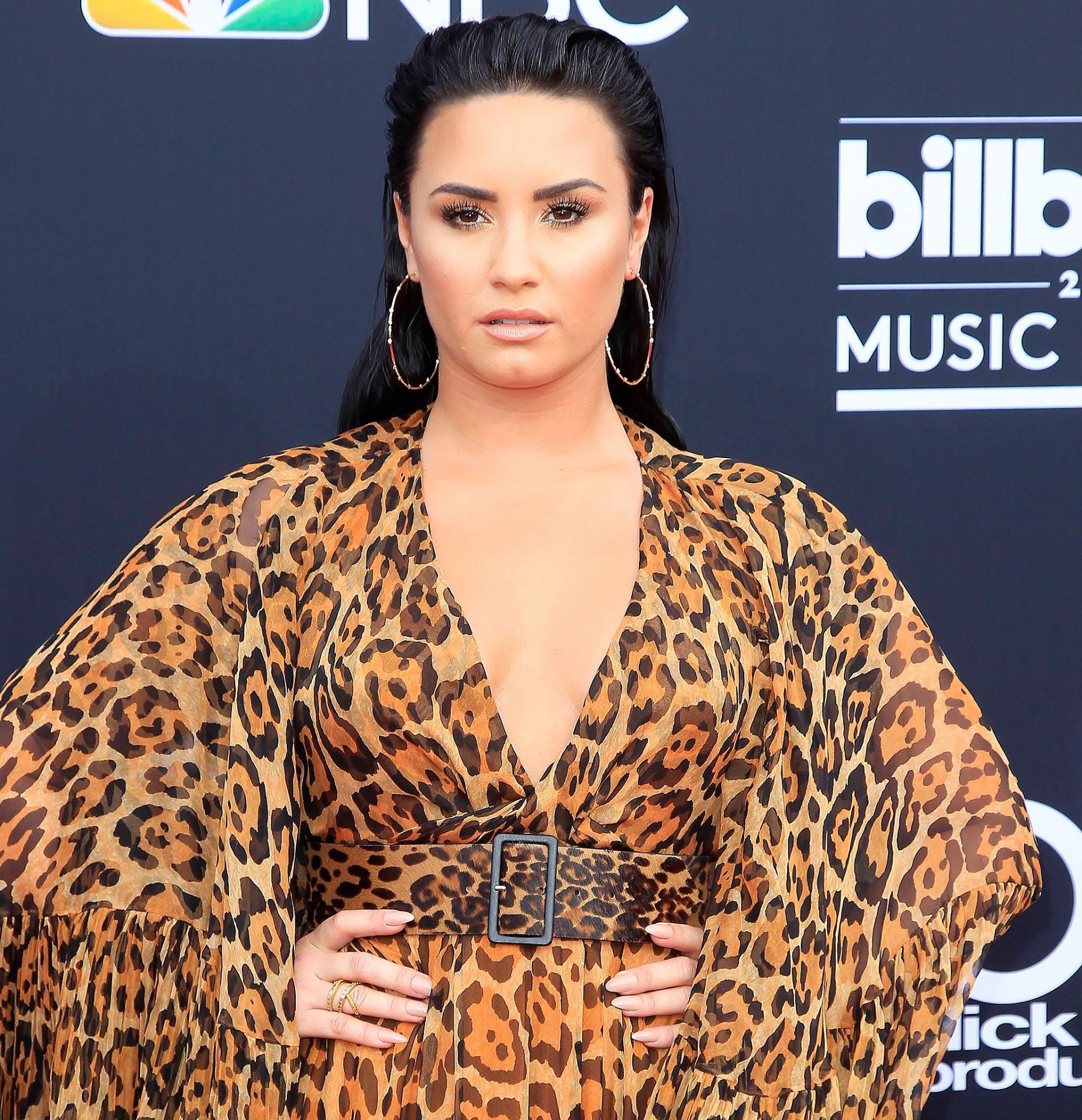 Celebrities Who Believe in Aliens | Us Weekly