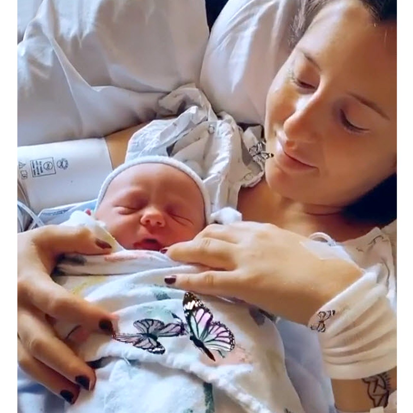 ‘Challenge’ Star Camila Nakagawa Gives Birth to Her 1st Child | Us Weekly