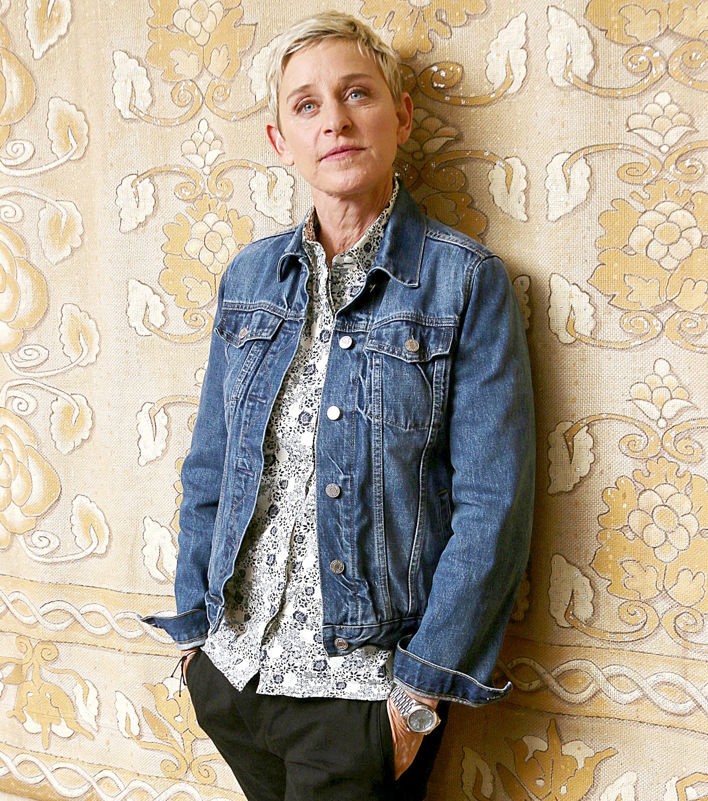 'Ellen' Producers Address Claims in Meeting Amid Investigation | Us Weekly