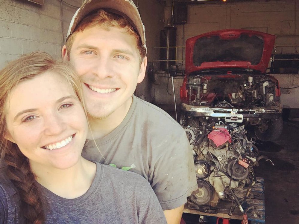 Relive the Duggar Family's Courtship Beginnings: Pics
