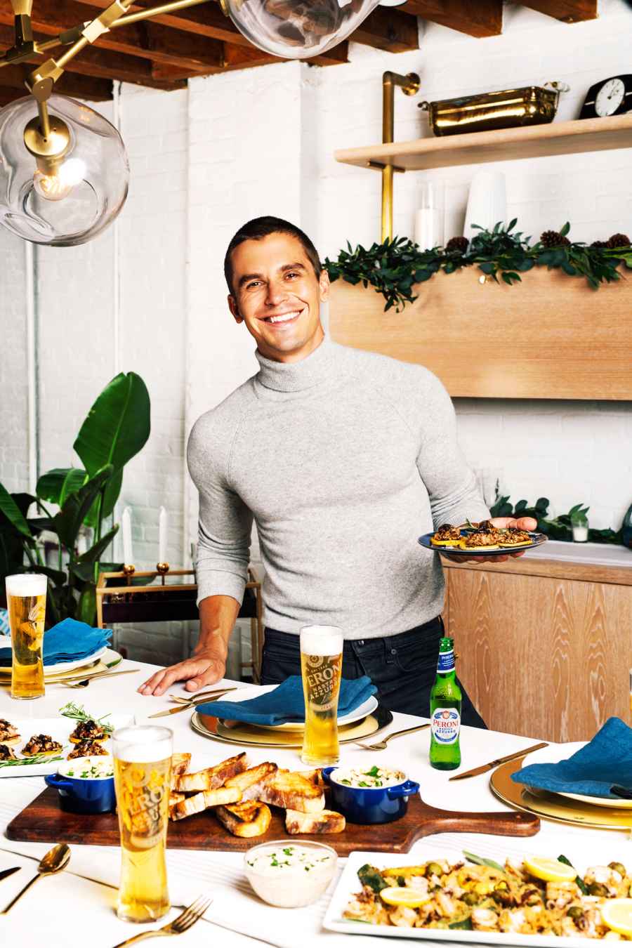 Antoni Porowski Reveals His Best Holiday Entertaining Tips | Us Weekly