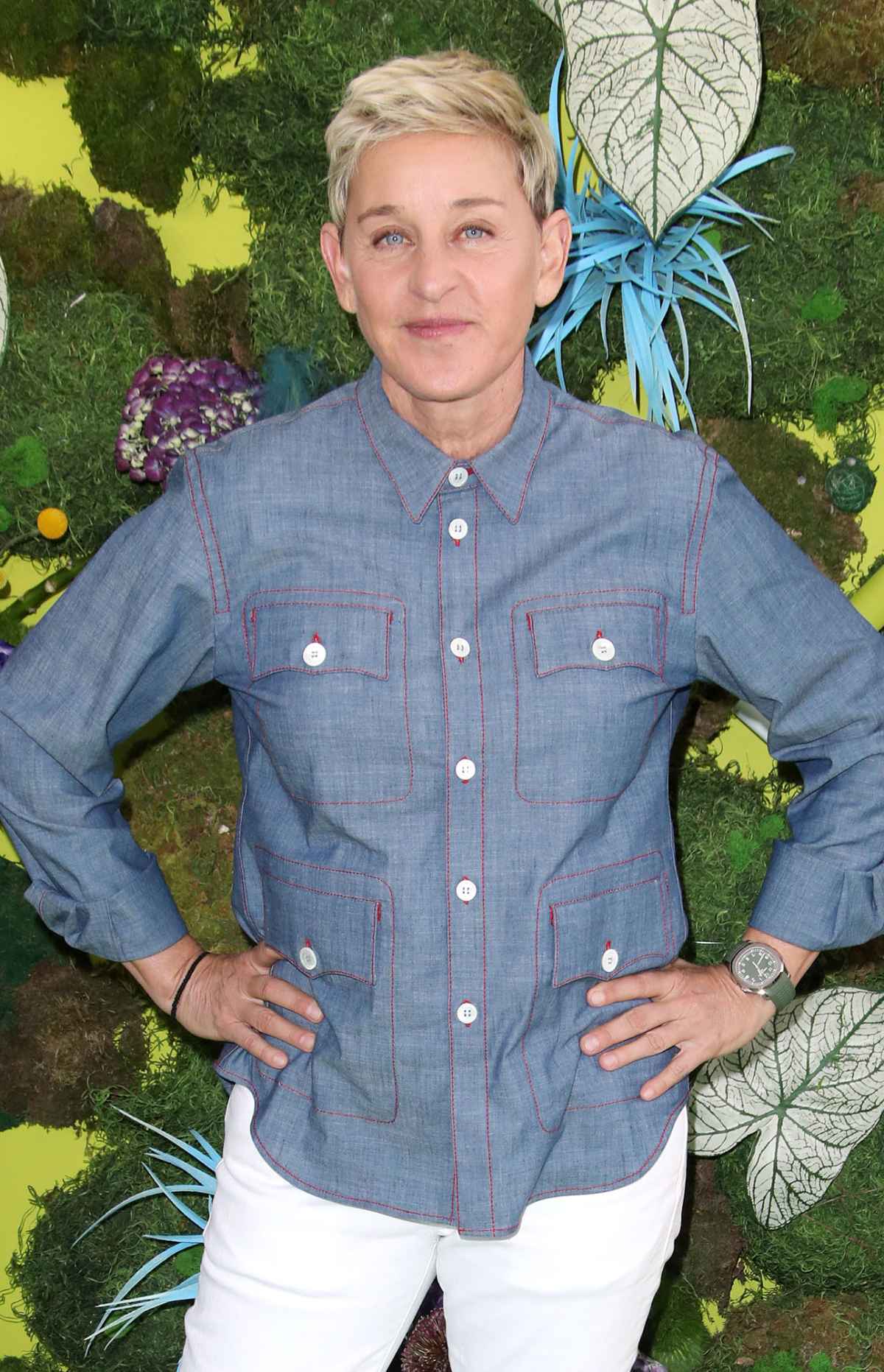 Ellen DeGeneres Tests Positive for COVID-19, Is ‘Feeling Fine’ | Us Weekly