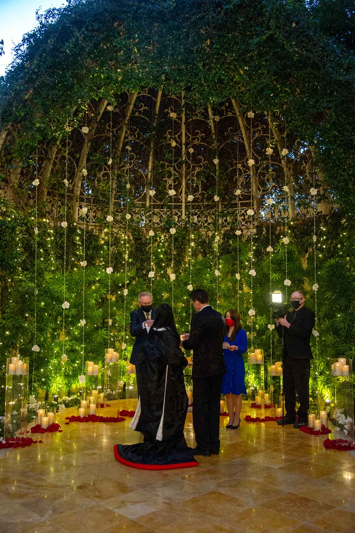Nicolas Cage Marries Girlfriend Riko Shibata in Las Vegas Wedding | Us ...