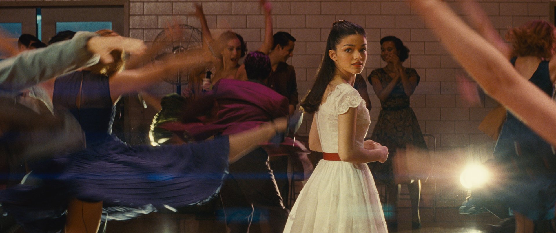 West Side Story Trailer Rita Moreno Sings Somewhere In Remake Us