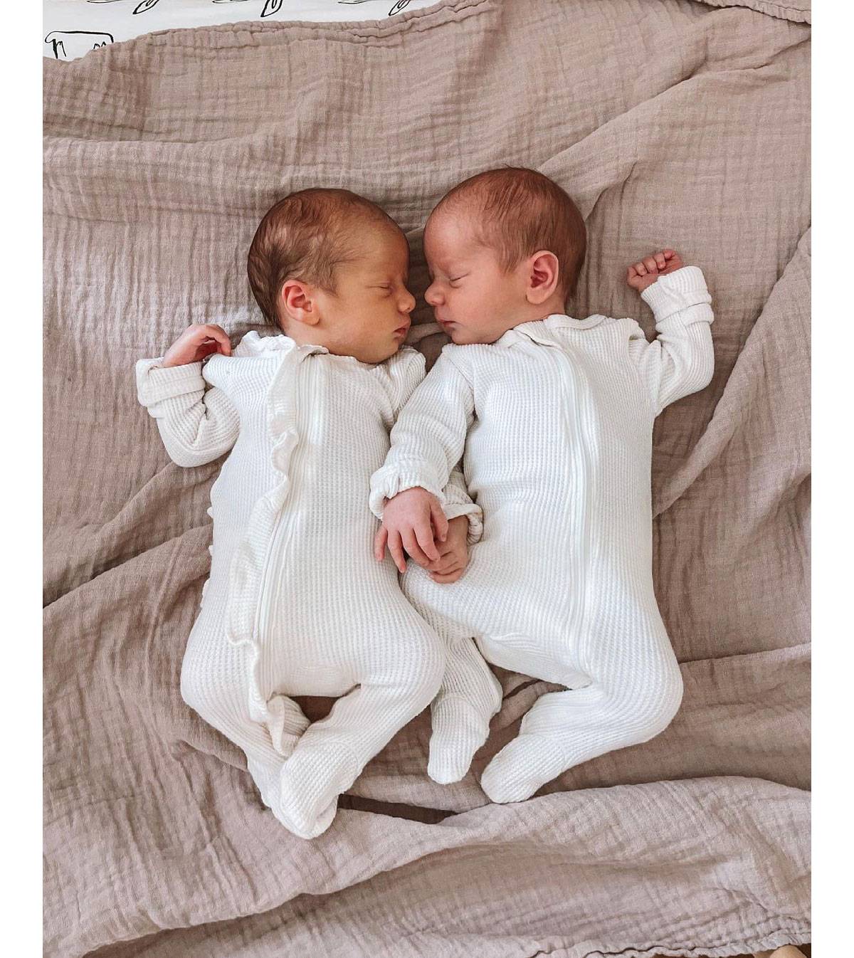 Lauren Burnham Arie Luyendyk Jr S Twins Senna Luxs Cutest Photos