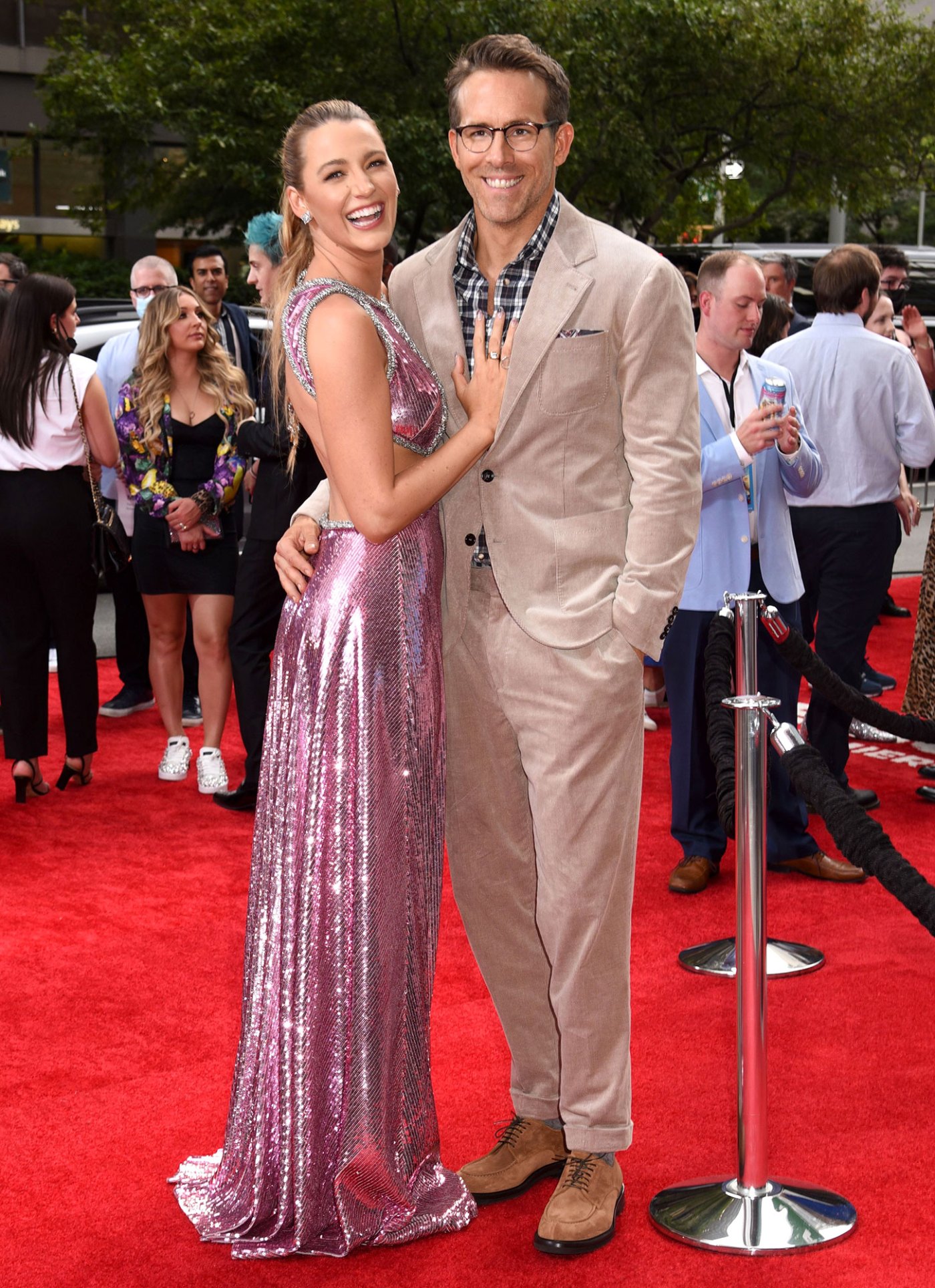 Blake Lively, Ryan Reynolds ‘Free Guy’ Red Carpet: Beauty, Fashion | Us ...
