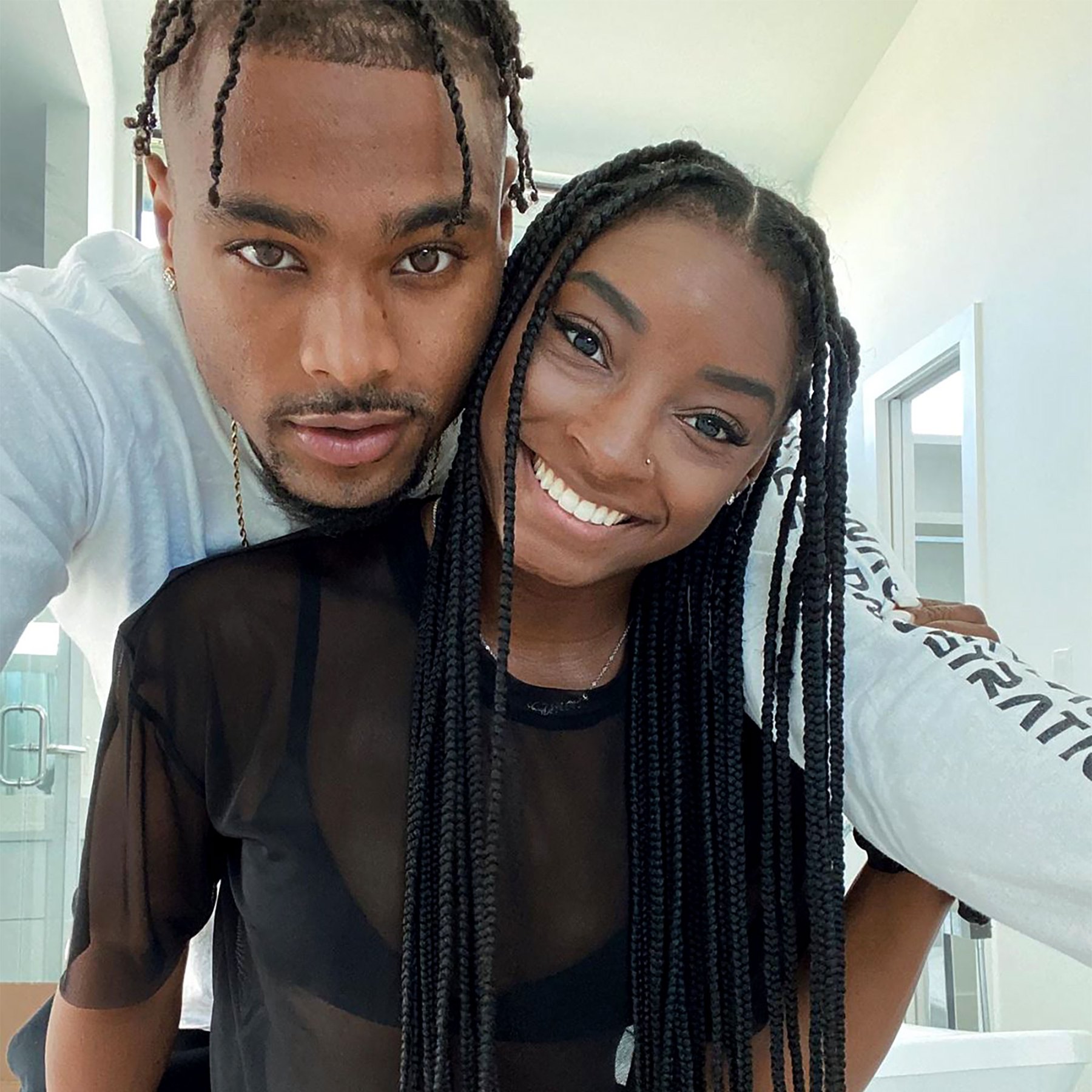 Simone Biles and Husband Jonathan Owens' Relationship Timeline | Us Weekly