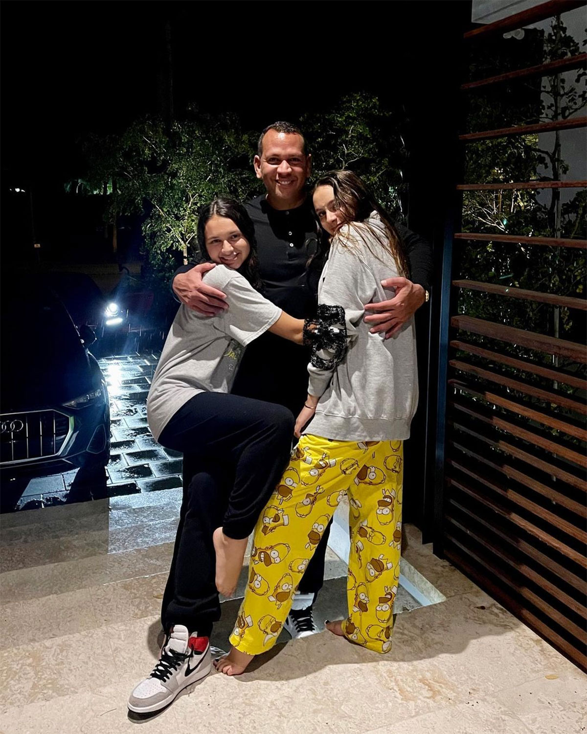 Alex Rodriguez Poses With Daughters Natasha, Ella in Family Photo | Us ...