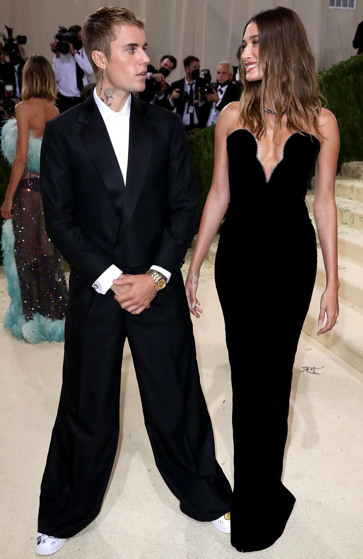 Met Gala 2021 Justin Bieber Hailey Bieber Match At The Red Carpet