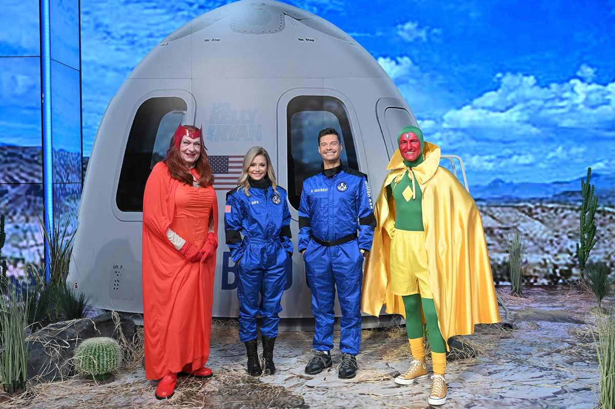 Kelly Ripa, Ryan Seacrest’s ‘Live’ Halloween 2021 Costumes | Us Weekly
