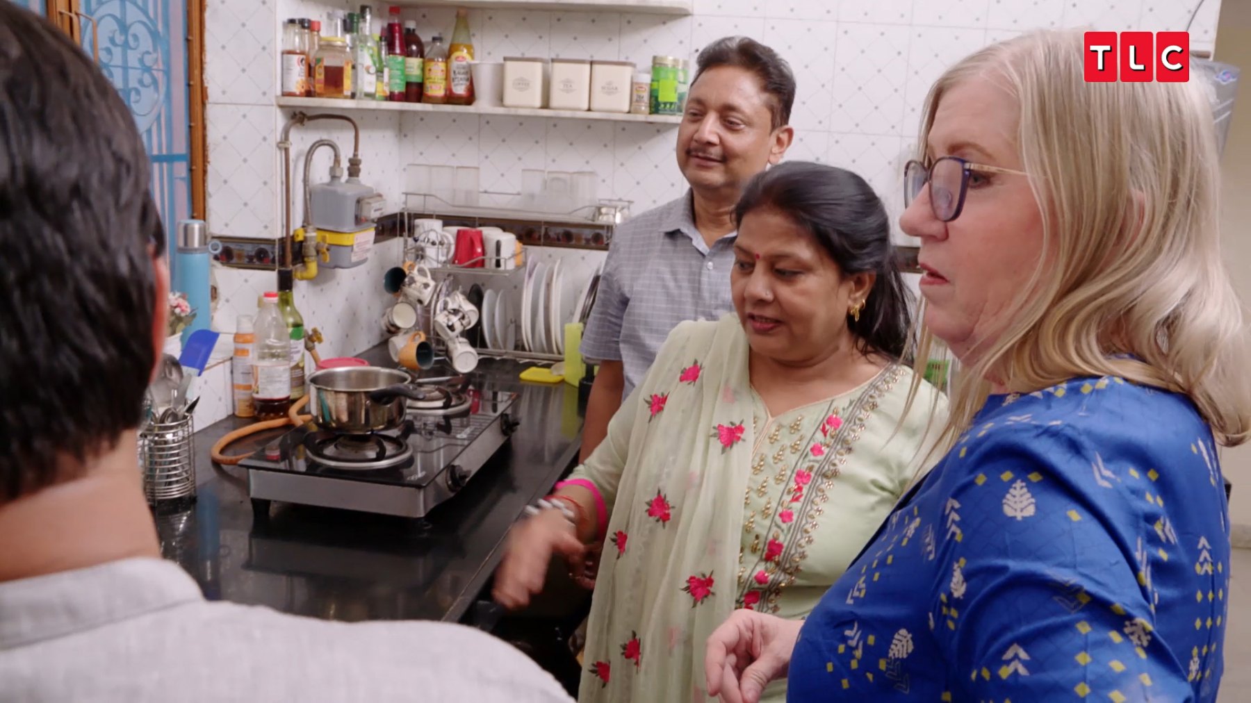 '90 Day Fiance: The Other Way': Sumit's Mom Teaches Jenny to Clean | Us ...