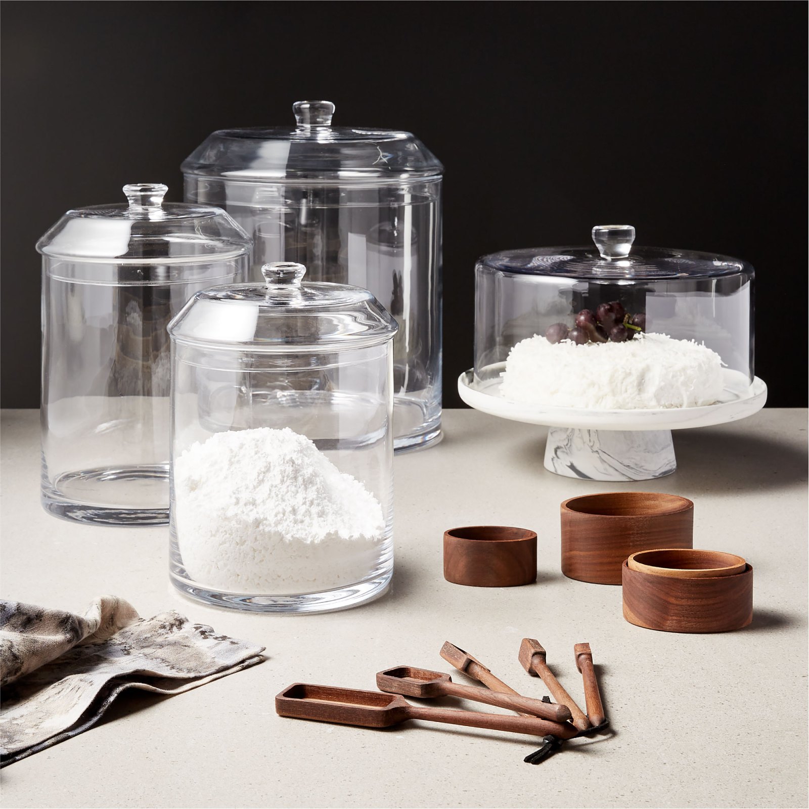 Gifting Tips for the Holidays: Luxe Kitchen Gadgets, Tools | Us Weekly