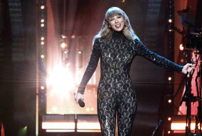 Taylor Swift’s ‘Red': Everything to Know About the Rereleased Album ...