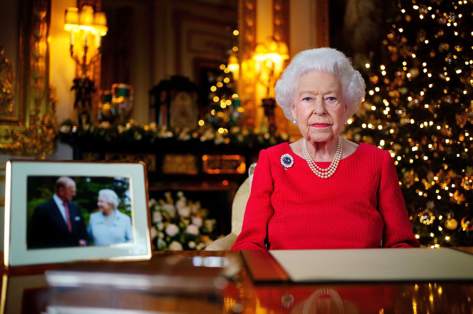Queen Elizabeth II’s Best Brooches of All Time: Pics | Us Weekly