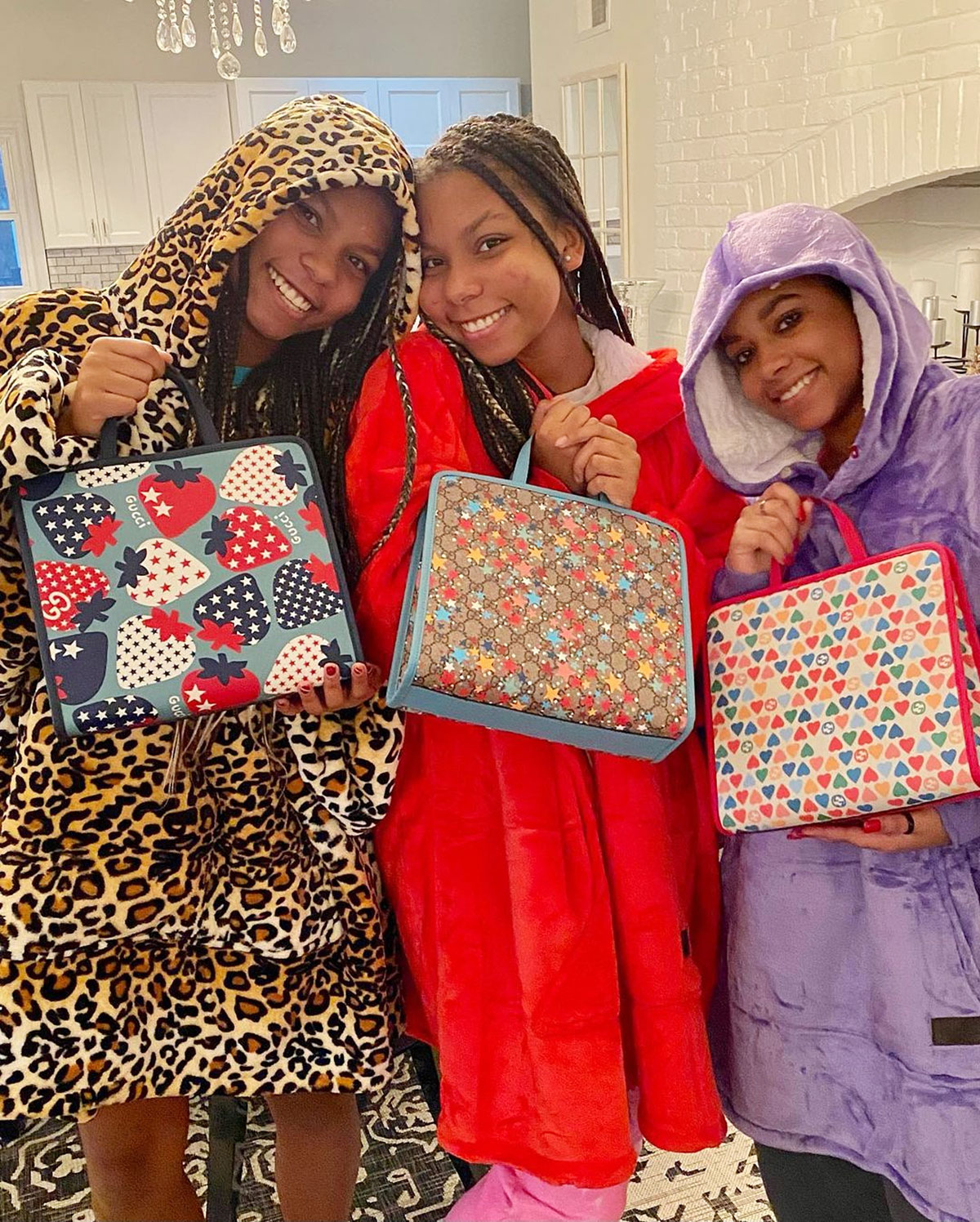 Nicki Minaj Gifts Gizelle Bryant’s 3 Daughters Gucci Bags: Pic | Us Weekly