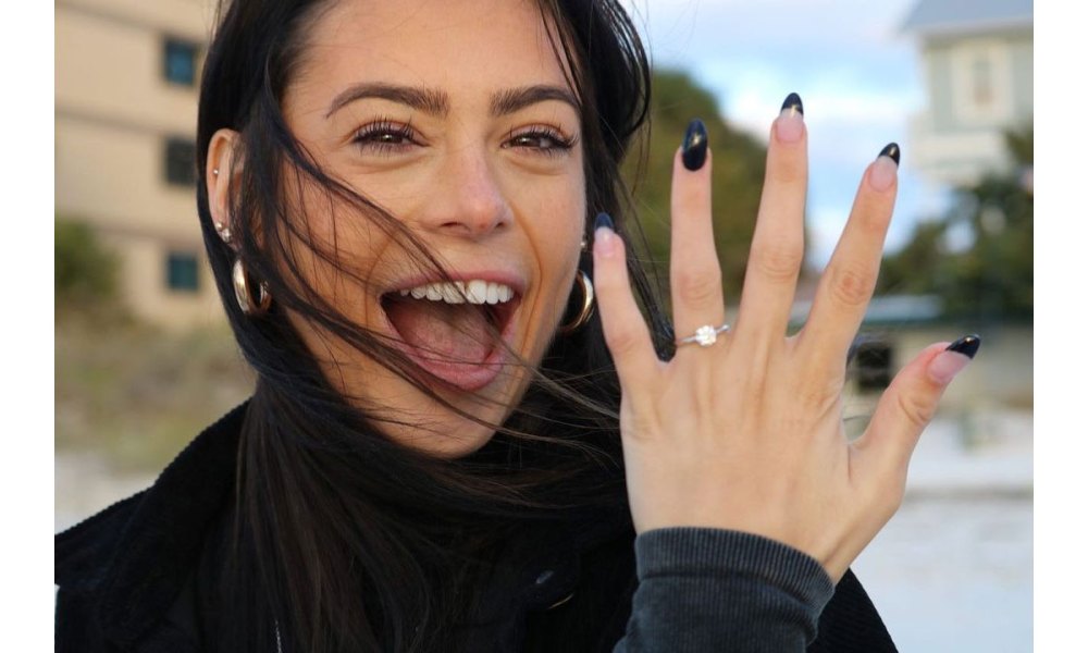 Floribama Shore's Gus Smyrnios, Girlfriend Samantha Carucci Engaged ...