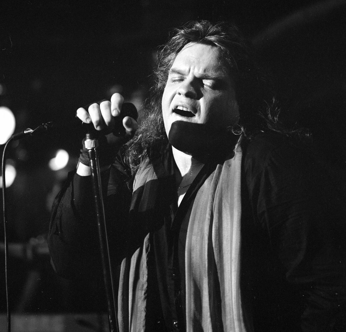 Meat Loaf Dead at 74: Stars Pay Tribute After Musician Dies | Us Weekly