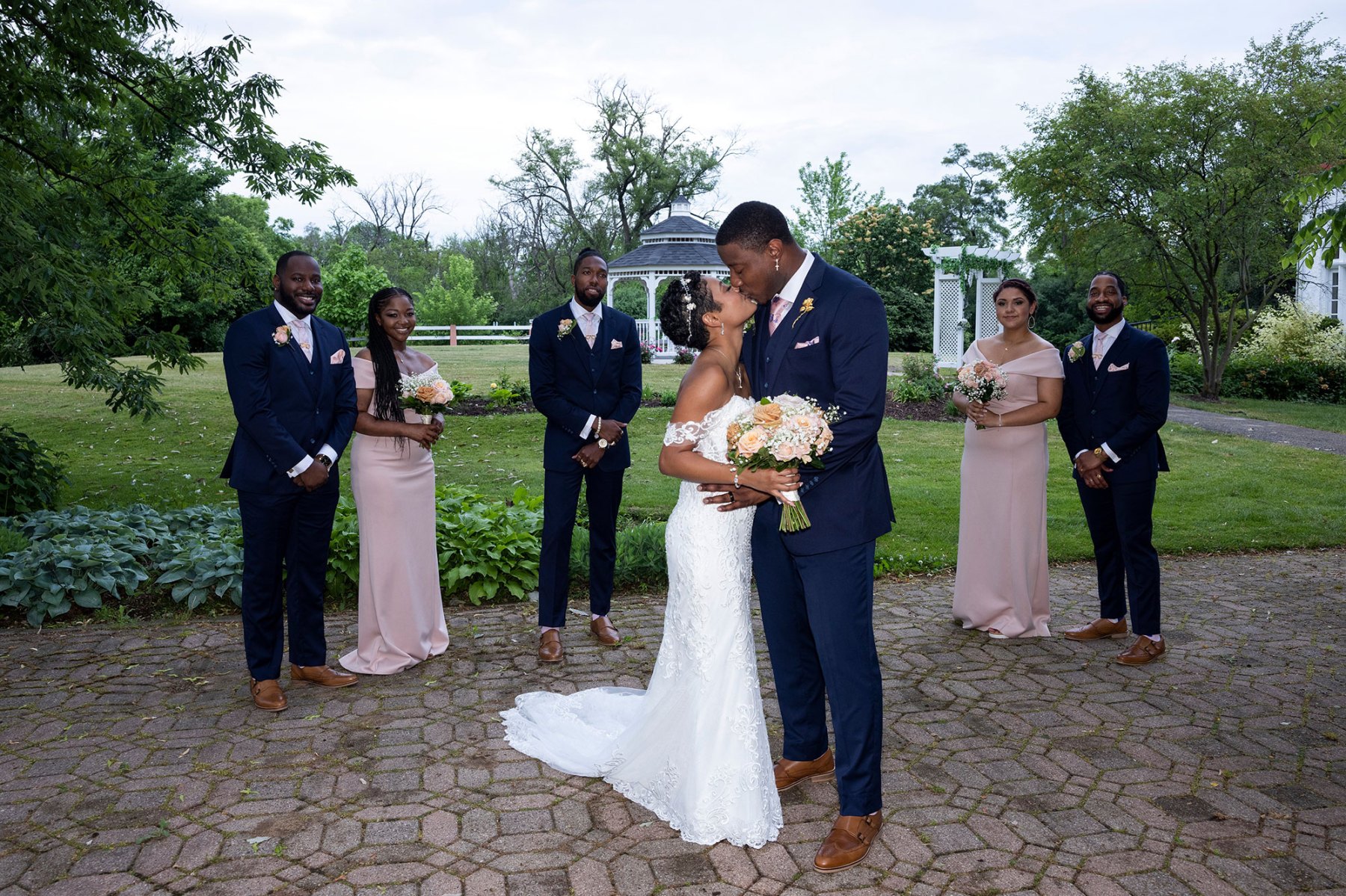 Love Is Blind’s Jarrette Jones, Iyanna McNeely's Romance Timeline | Us ...