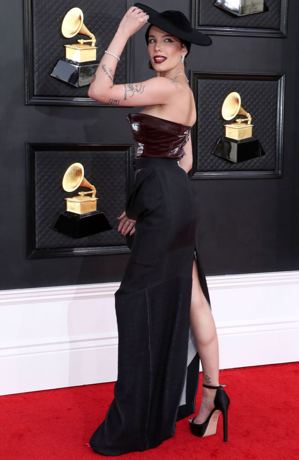 Grammys 2022: Halsey Hits the Red Carpet Days After Having Surgery | Us ...