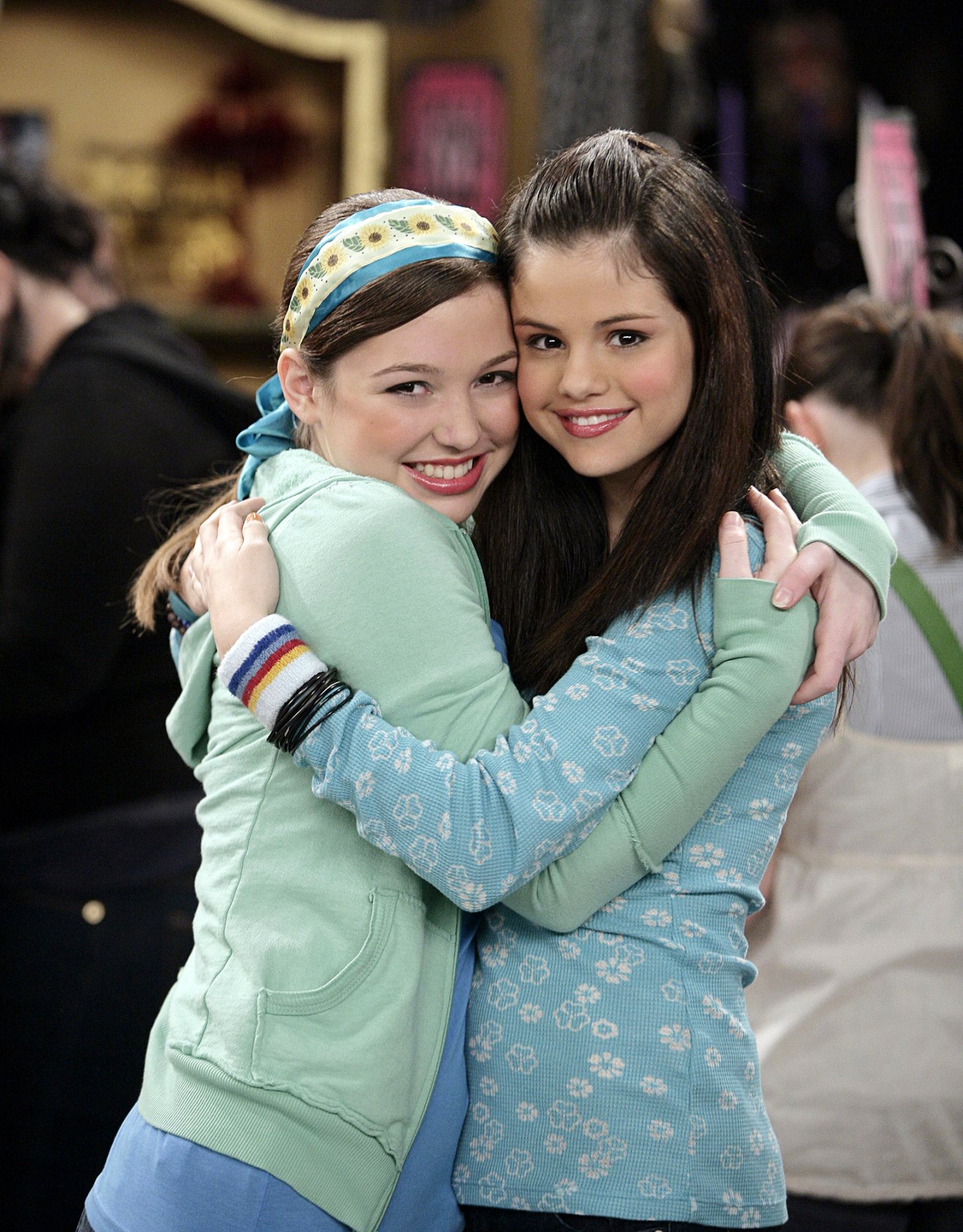 Selena Gomez, Jennifer Stone Redo 'Wizards of Waverly Place' Rap | Us ...