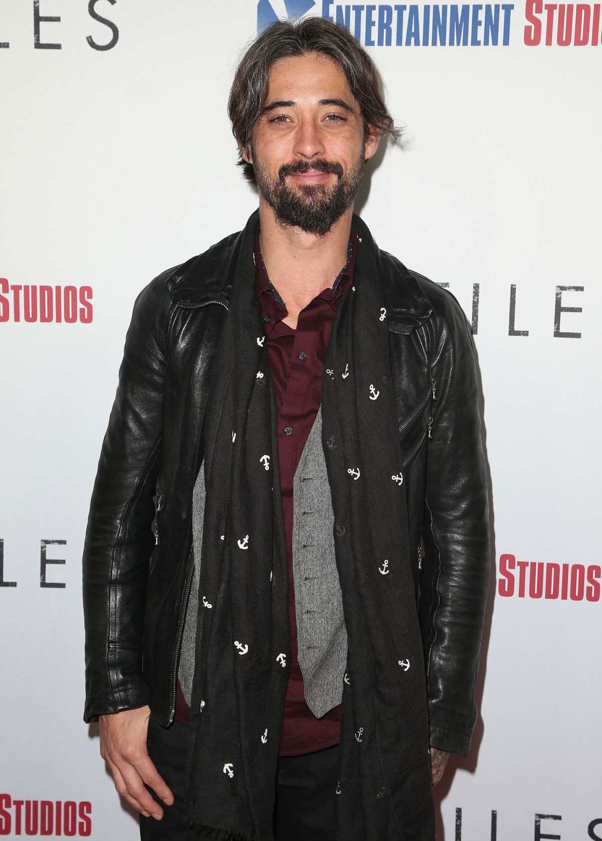 Yellowstone's Ryan Bingham Shares Theory on 'End of Us' Line | Us Weekly