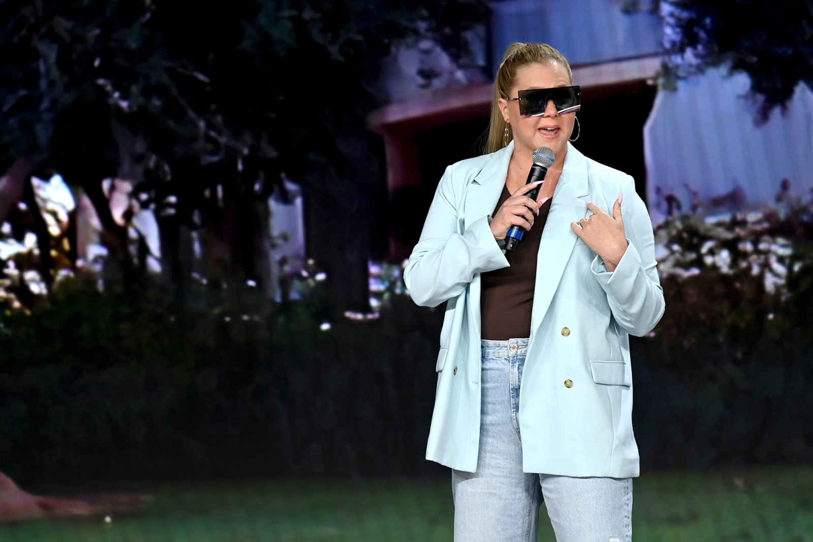 Amy Schumer Gets Kardashian-Style Makeover, Rebrands as 'Kamy' | Us Weekly