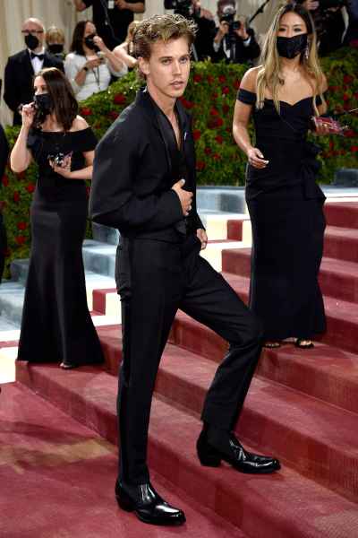 Met Gala 2022: Austin Butler Poses With Priscilla Presley, GF Kaia Gerber