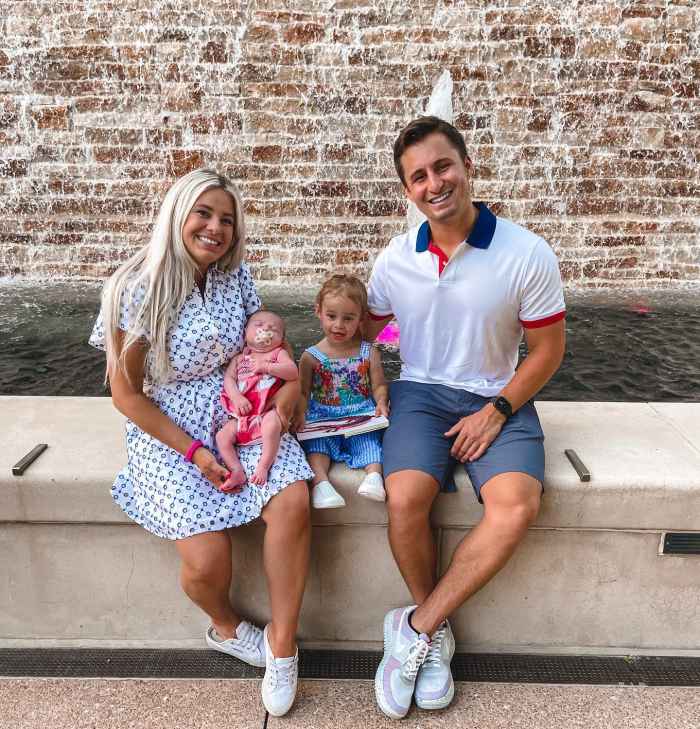 Jessie James Decker’s Family Breakdown: Brother John, More | Us Weekly