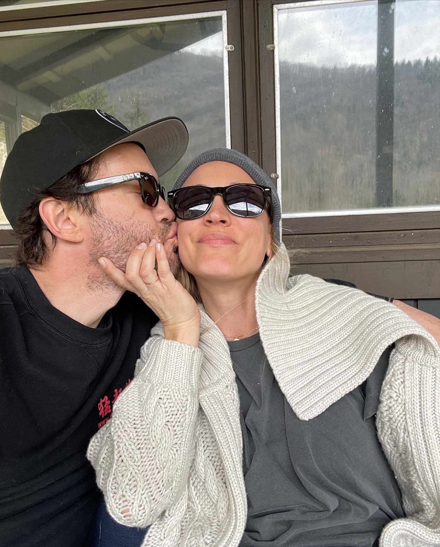 Inside Kaley Cuoco and Fiance Tom Pelphrey's Relationship Timeline | Us ...