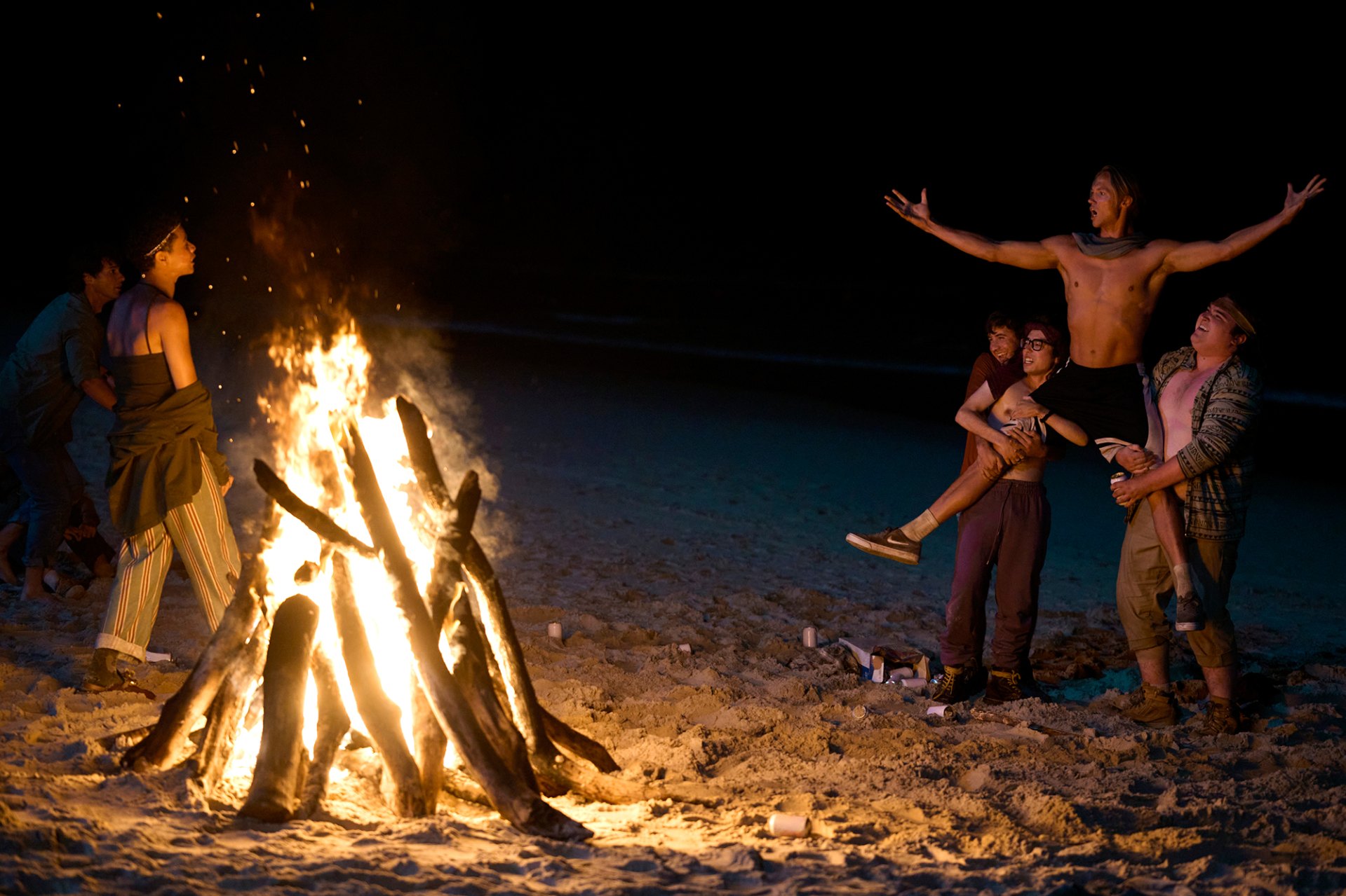 'The Wilds' Guys Address Subverting Expectations With Season 2 Debut ...