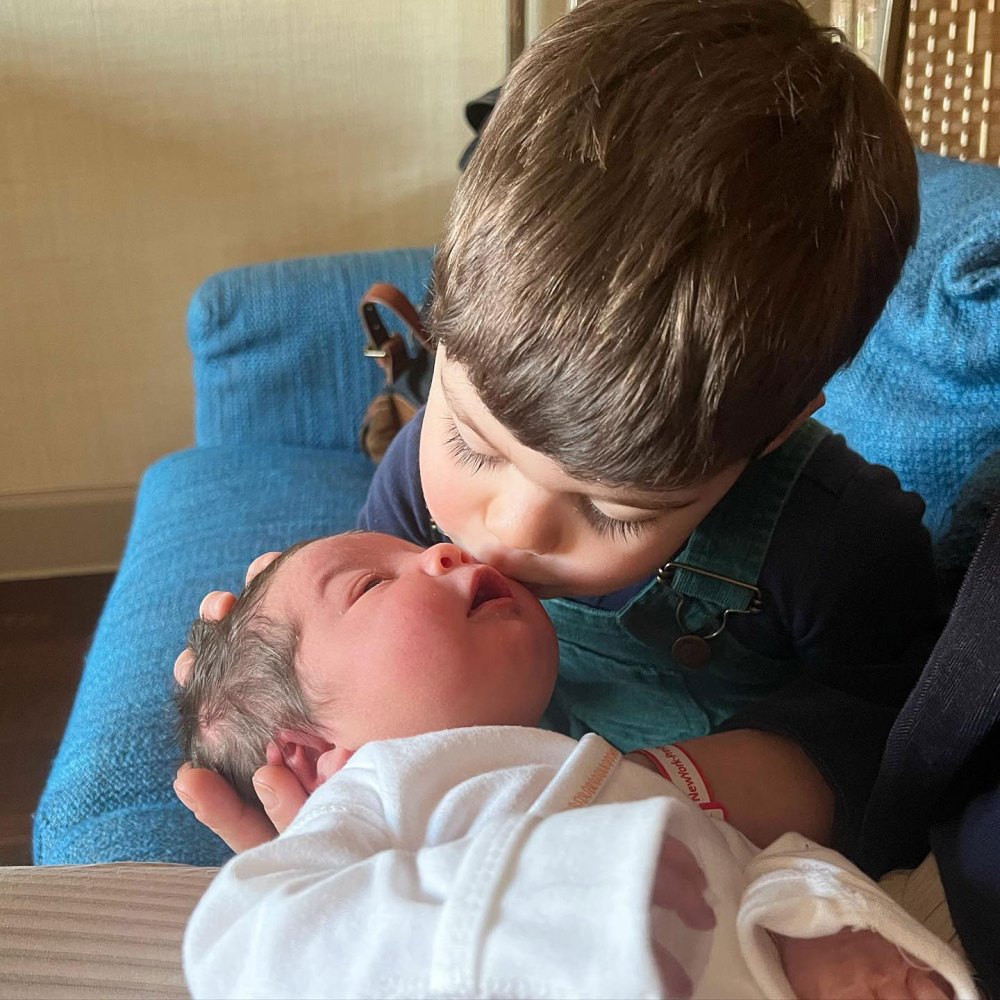 Celeb Kids Meeting Their Siblings for the 1st Time: Photos