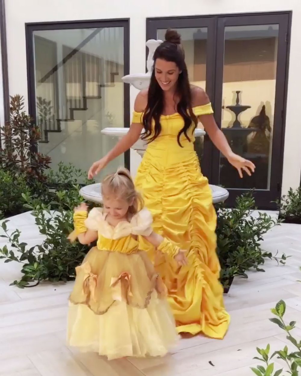 Jade Roper, Tanner Tolbert’s Family Album With 3 Kids: Photos | Us Weekly