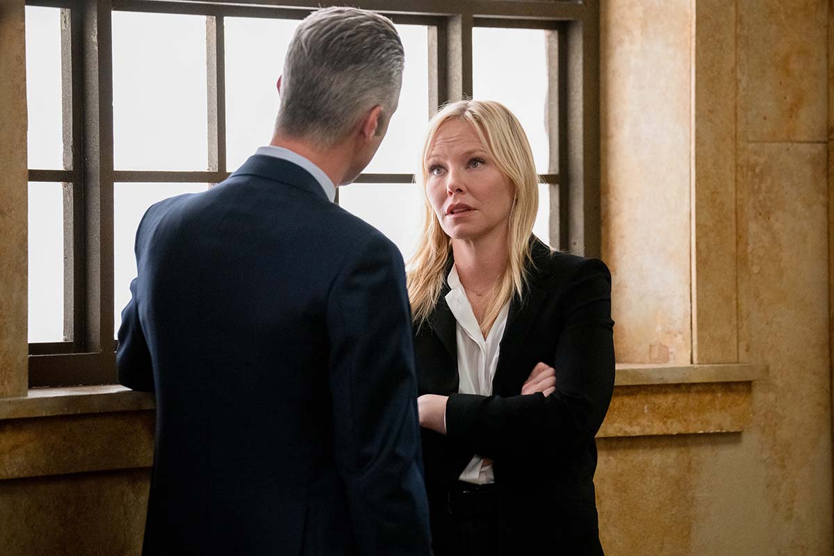 'Law & Order: SVU' Star Kelli Giddish Exits Series After 12 Seasons ...