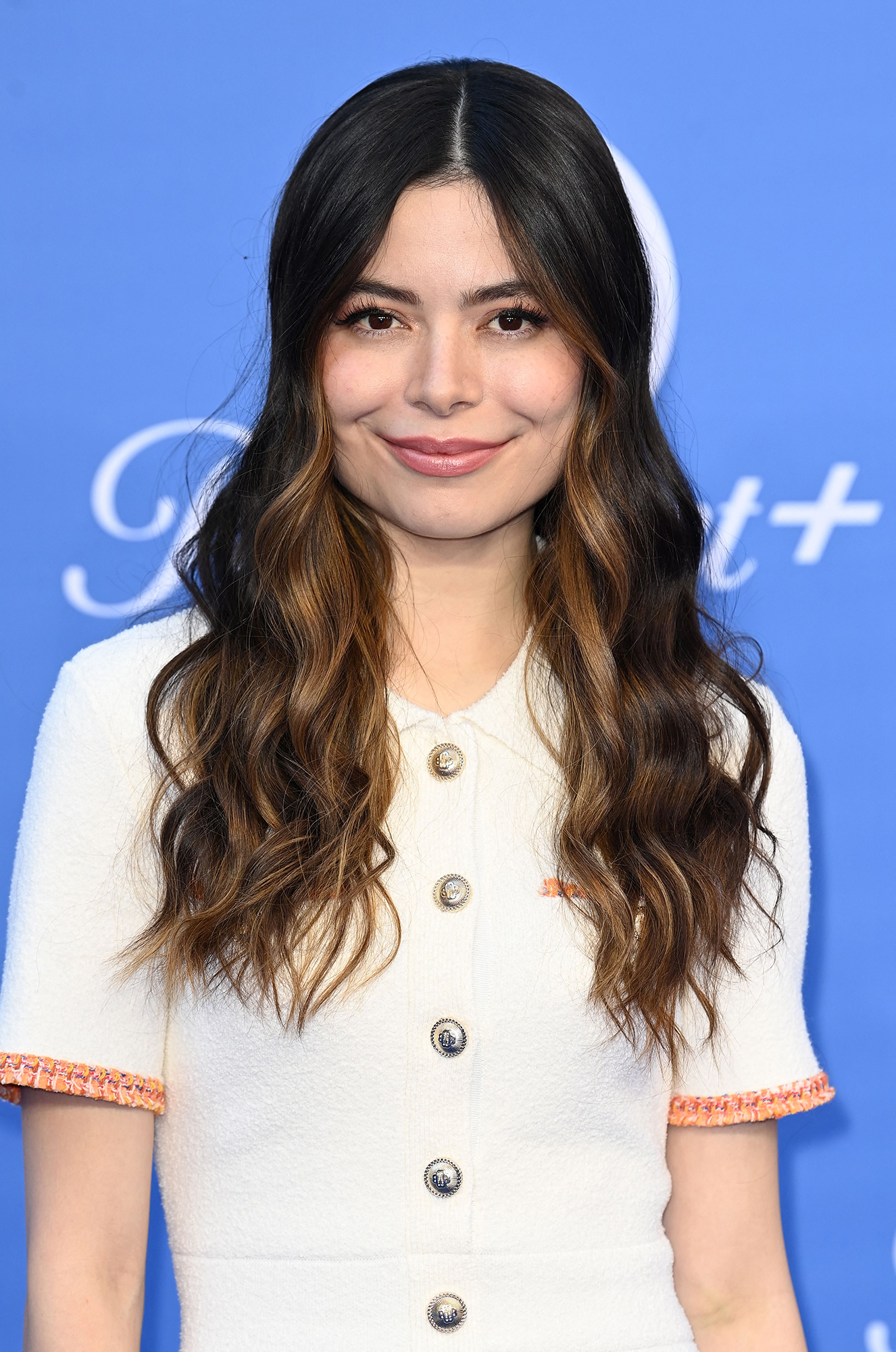 Miranda Cosgrove Teases Potential iCarly Movie Plans After Cancellation ...