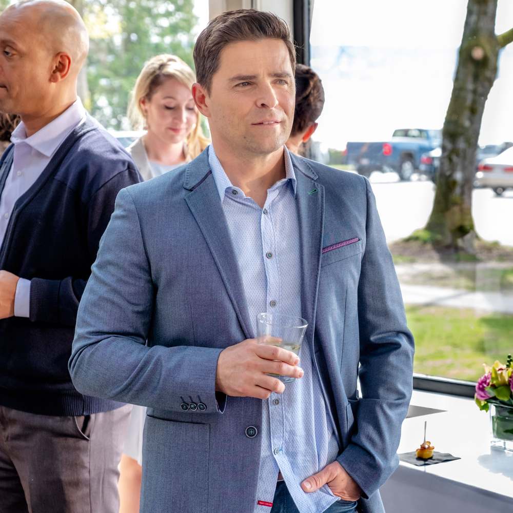 Hallmark's Kavan Smith: 6 Things About the 'Big Sky River' Star | Us Weekly