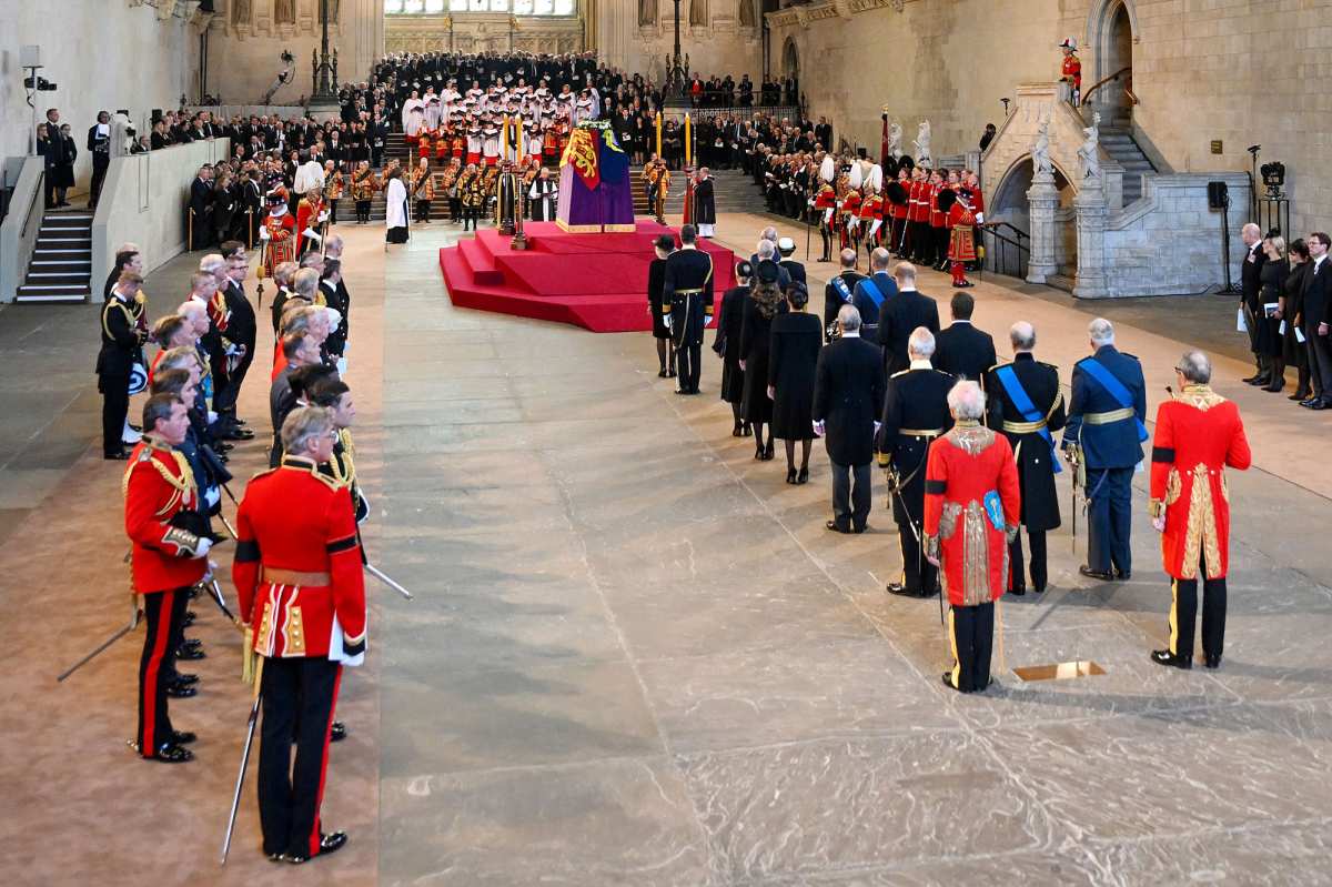 Inside Queen Elizabeth II's Service at Westminster Hall | Us Weekly