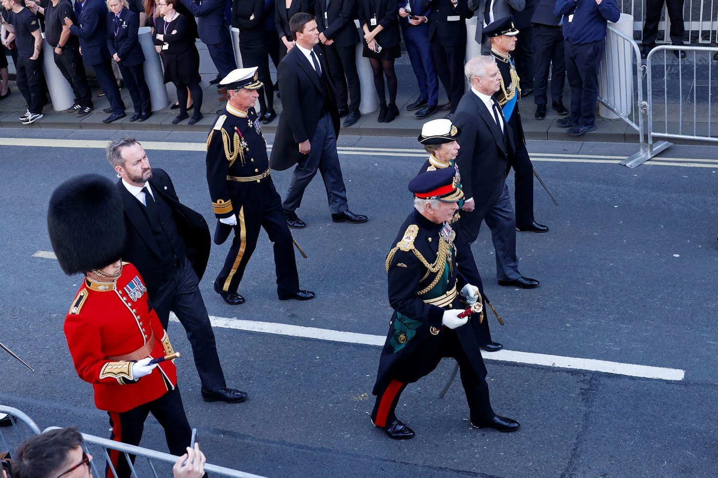 Queen Elizabeth II's 4 Children Walk Behind Her Coffin: Photos | Us Weekly