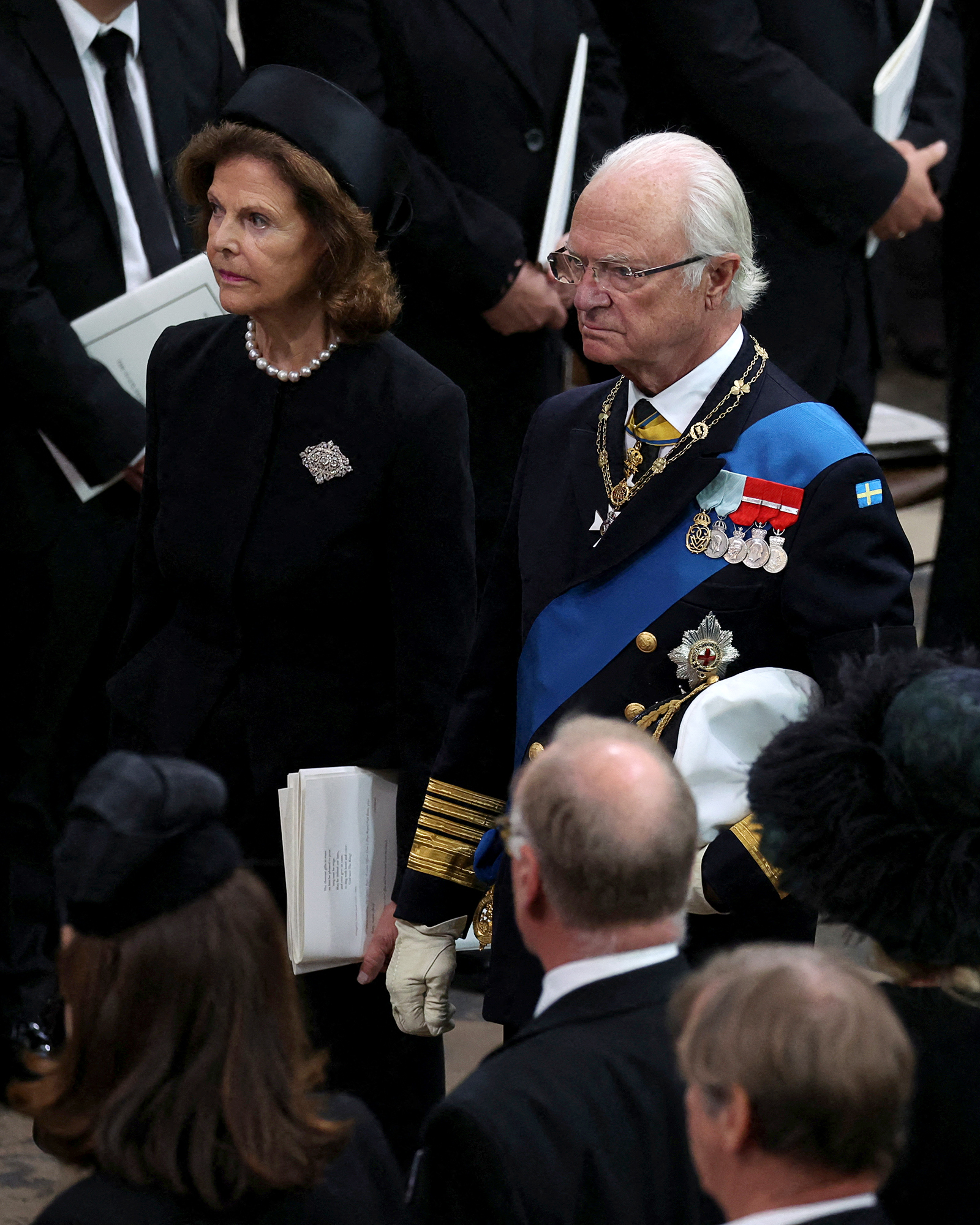 Queen Elizabeth II's Funeral: Joe Biden, More Leaders Attend | Us Weekly