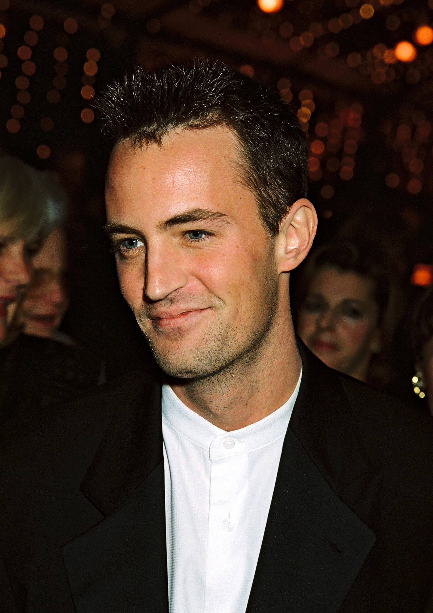Matthew Perry Book: Biggest ‘Friends’ Revelations, On-Set Drama | Us Weekly