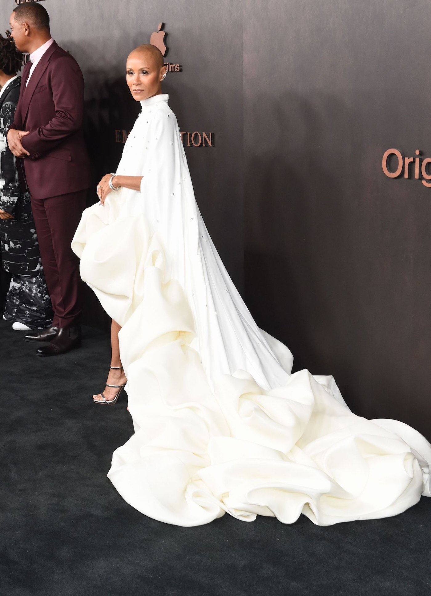 Will Smith, Jada Pinkett Smith Walk 1st Red Carpet Post-Oscars: Photos ...