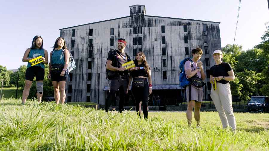 Claire Rehfuss, Derek Xiao Take the Lead in ‘Amazing Race’ Finale ...