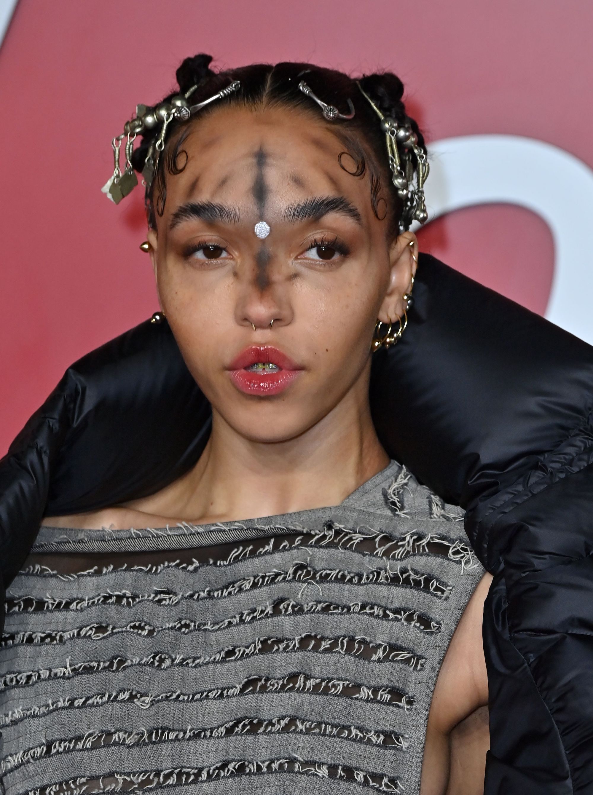 The Most Striking Makeup Moments of 2022: Lizzo, Kim Kardashian | Us Weekly