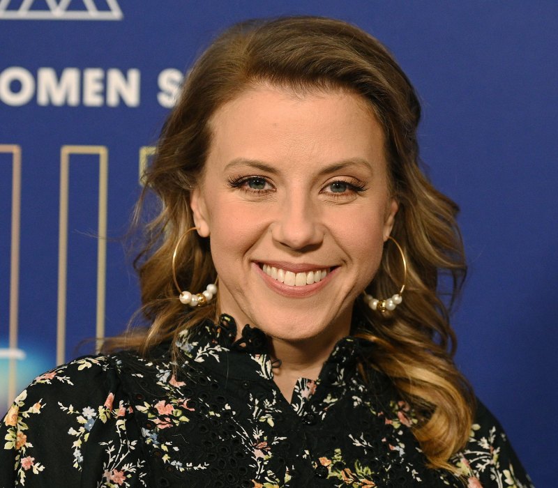 Jodie Sweetin In Shock Over Death Of Stephen Twitch Boss Us Weekly