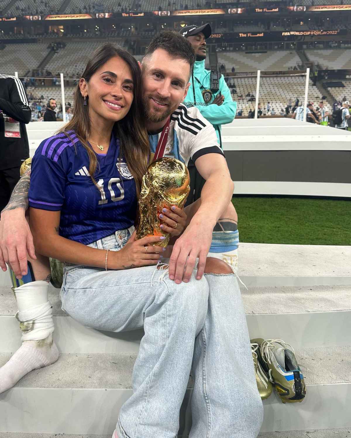 Lionel Messi Celebrates World Cup Win With Wife, Sons: Photos | Us Weekly