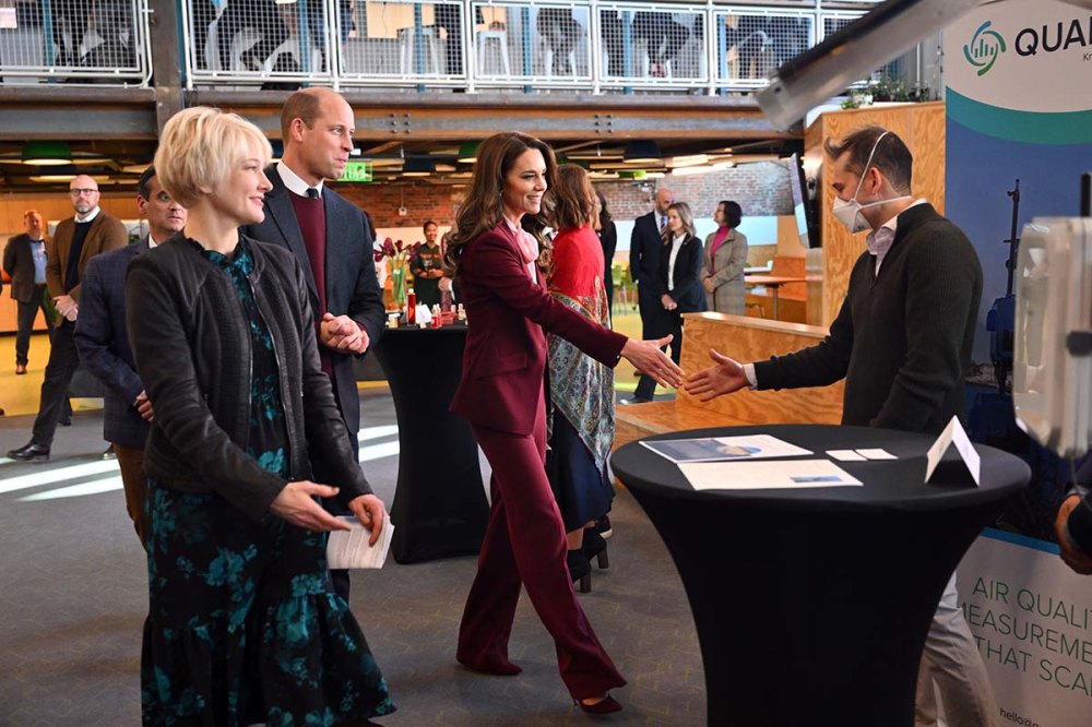 Prince William, Kate Smile Hours After Harry’s Netflix Trailer Drops ...