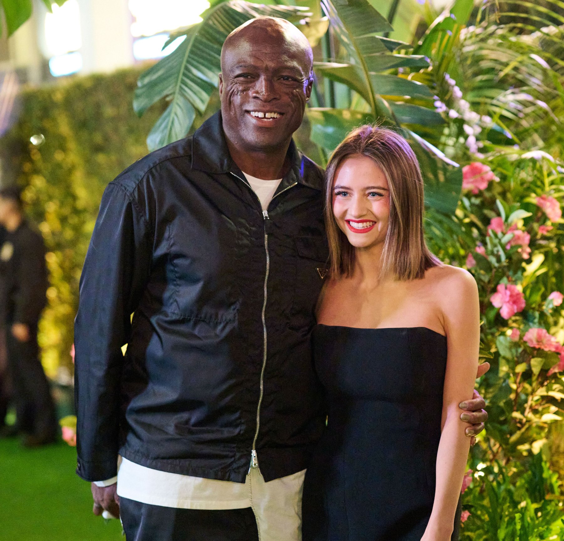 Heidi Klum’s Daughter Leni Joins Father Seal on Red Carpet: Pics | Us ...