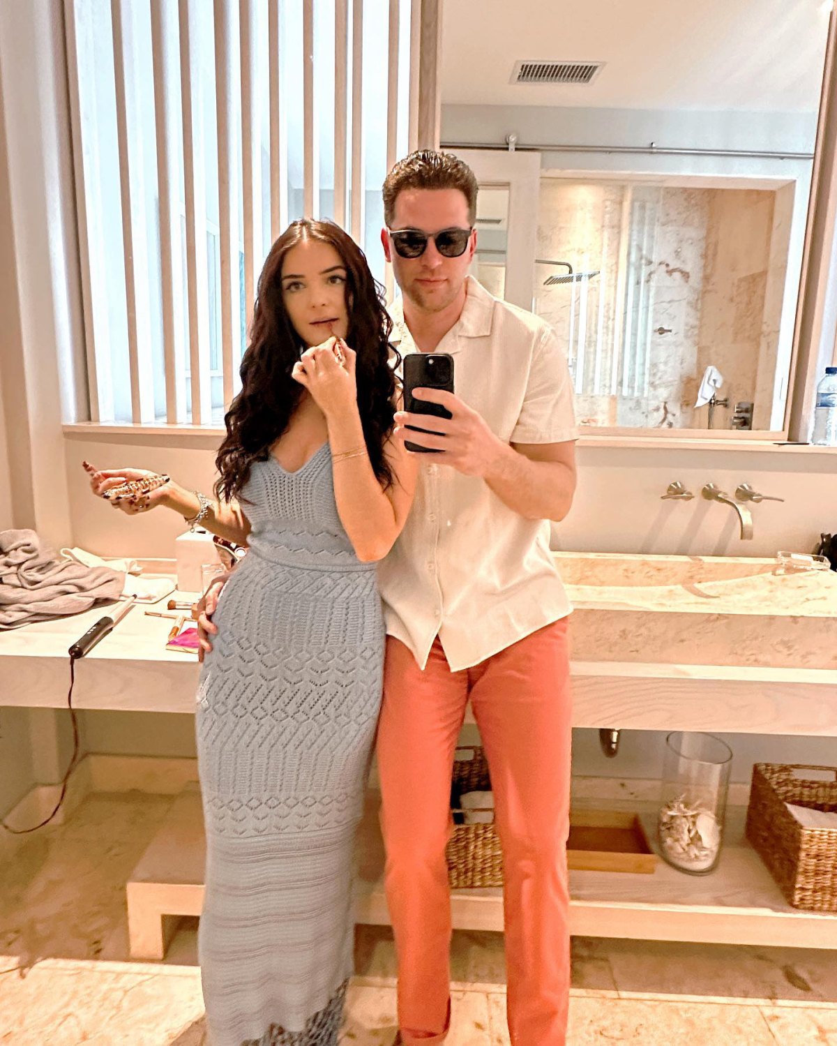 Pregnant Raven Gates’ Bump Album Ahead of Baby No. 2: Pics