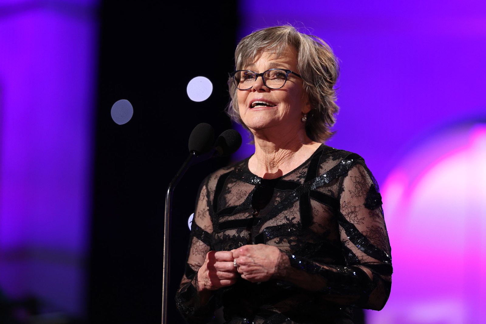 SAG Awards 2023: Sally Field Receives Lifetime Achievement Prize | Us ...