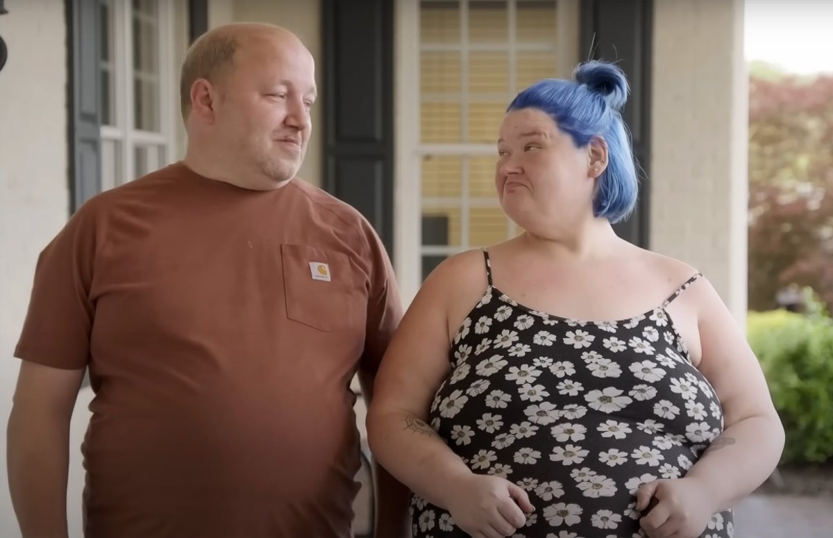 '1000-Lb. Sisters' Star Amy Slaton's Lawyer Confirms Camel Bite Claim ...